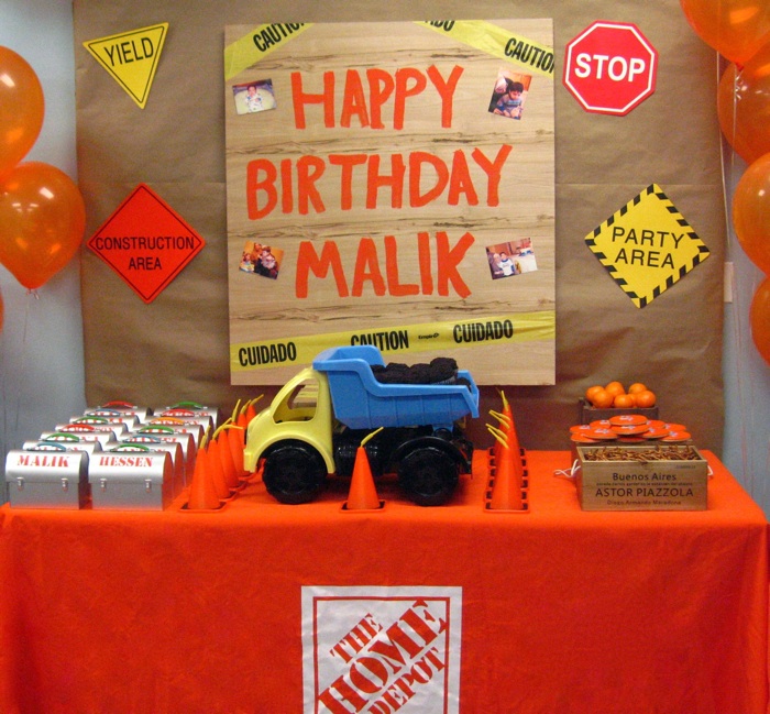 In The Dirt! {Boys Construction Party} - B. Lovely Events