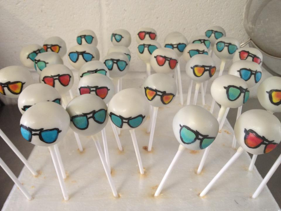 Keeping Cool with Some Shades! - B. Lovely Events