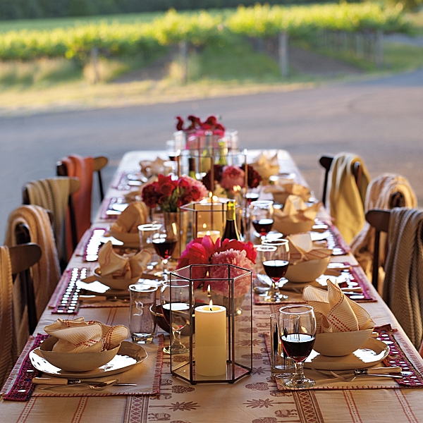We {Heart} Outdoor Dinner Parties! - B. Lovely Events
