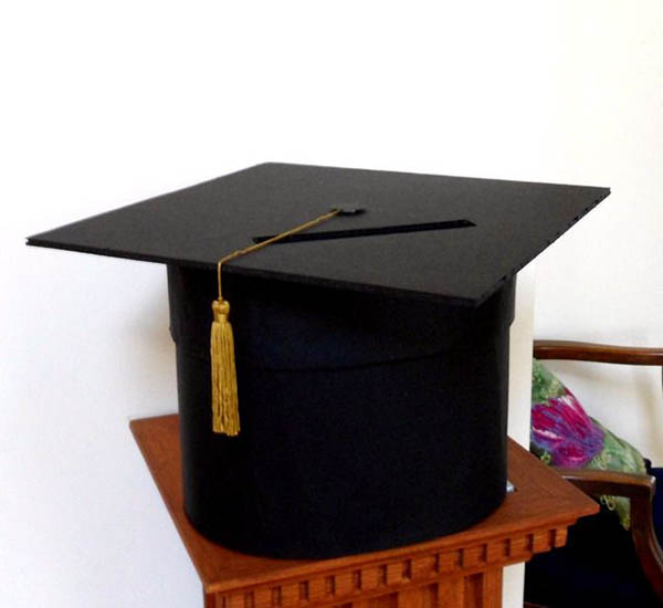 DIY Graduation Caps! - B. Lovely Events