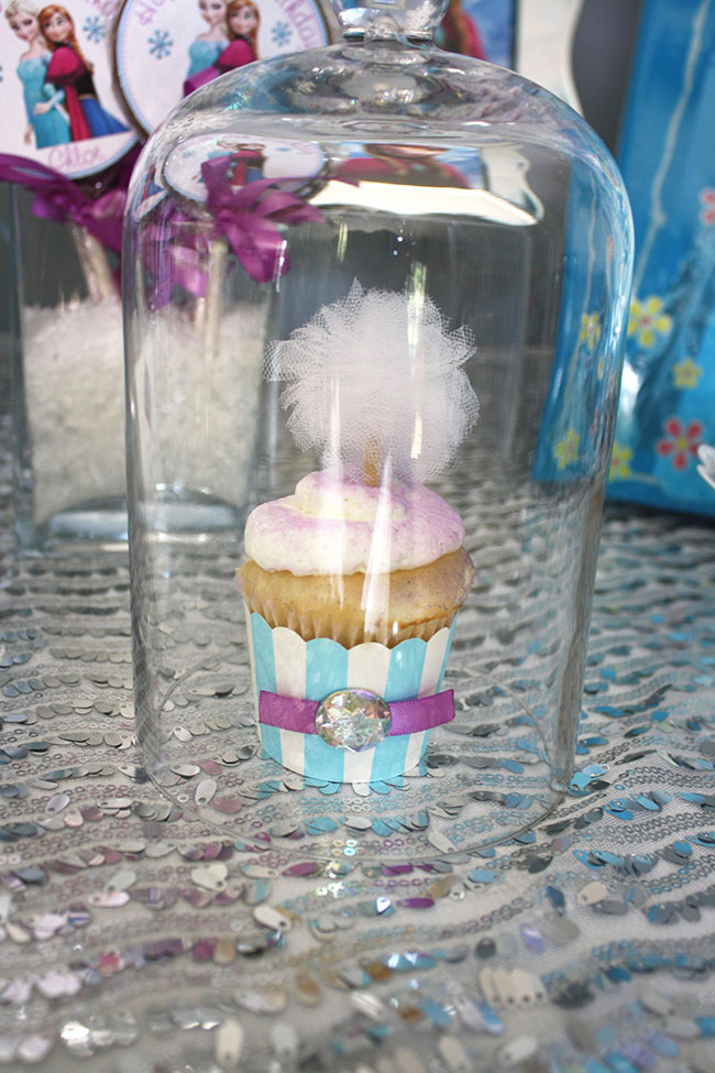 Frozen Party Loveliness! - B. Lovely Events