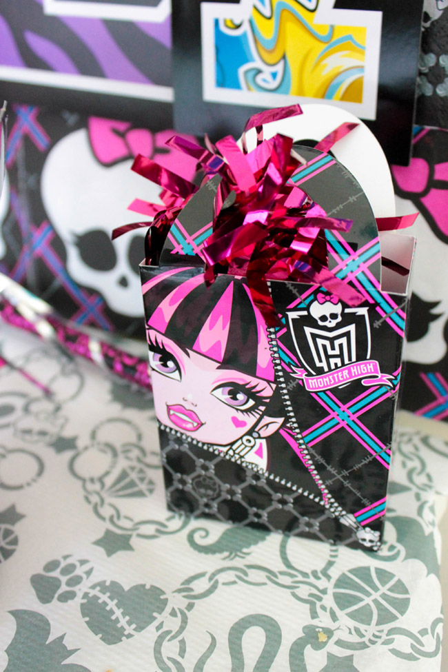 A Fangtastic Monster High Party & A Chance To Win $250!